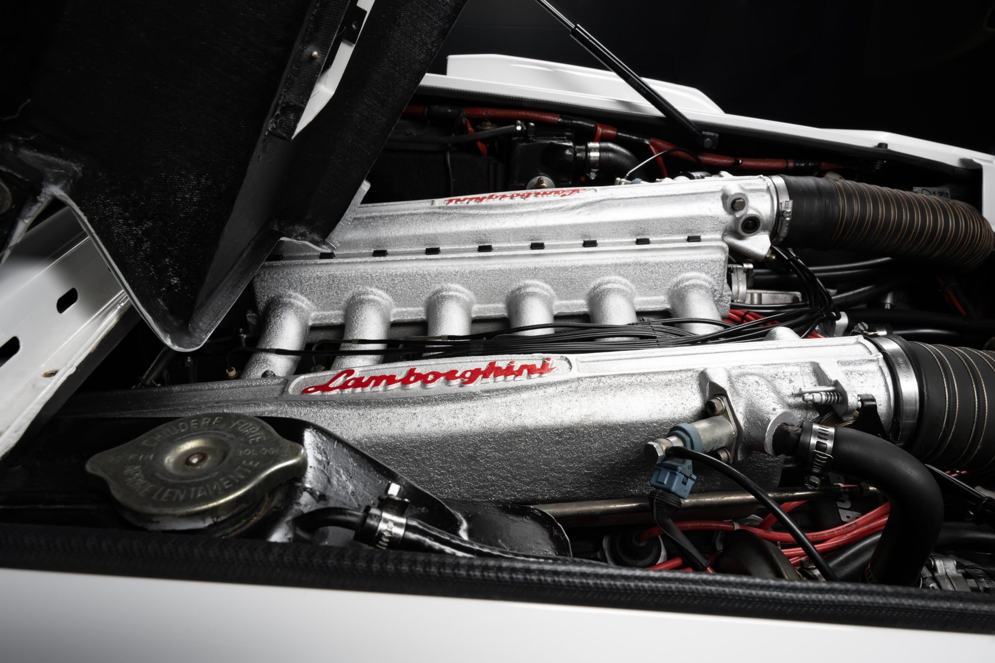1987 Lamborghini Countach 5000 QV Fuel Injected – The Rienzi Report