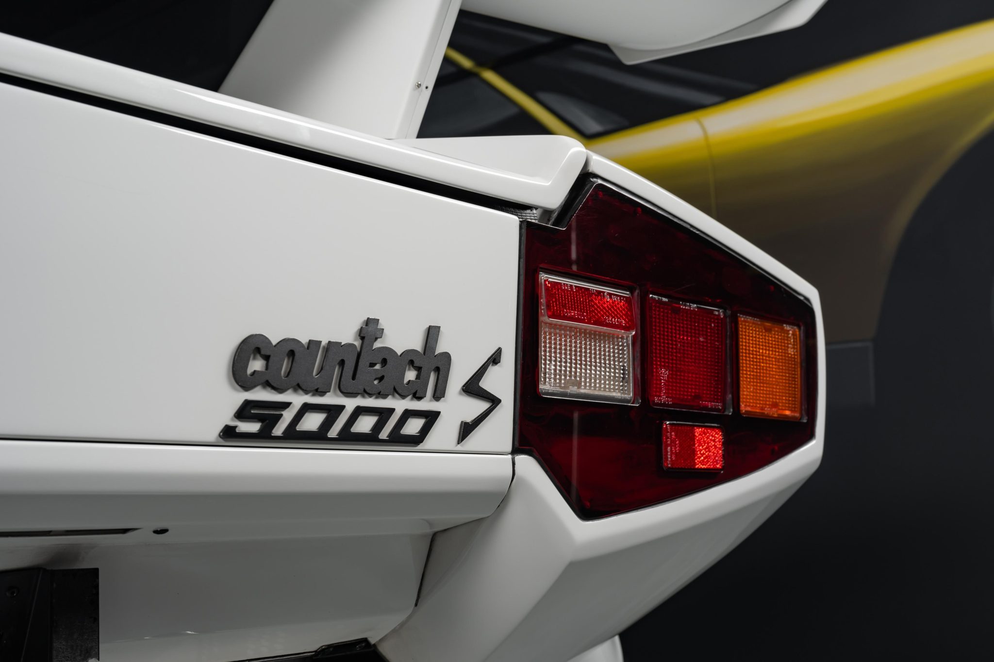 1987 Lamborghini Countach 5000 QV Fuel Injected – The Rienzi Report